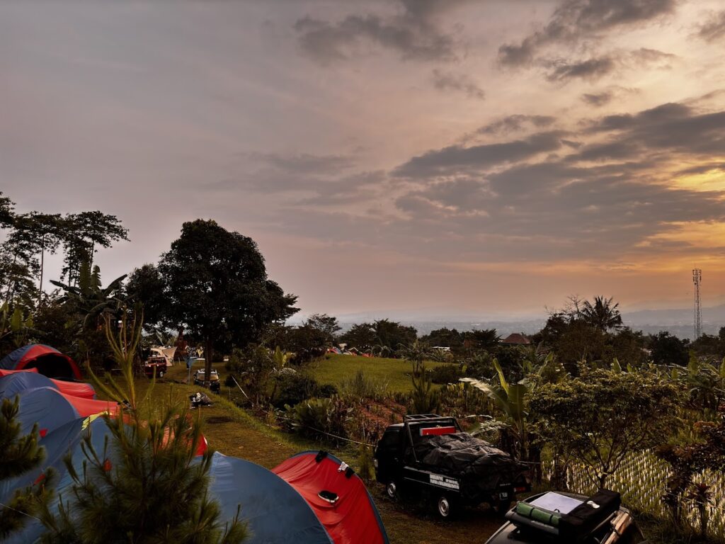 BOGOR, Titik Nol Adventure Camp Ground - Camping Ground Indonesia