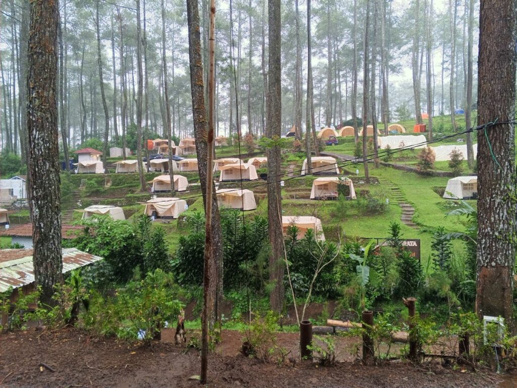BANDUNG, Finest Camp Cikole - Camping Ground Indonesia